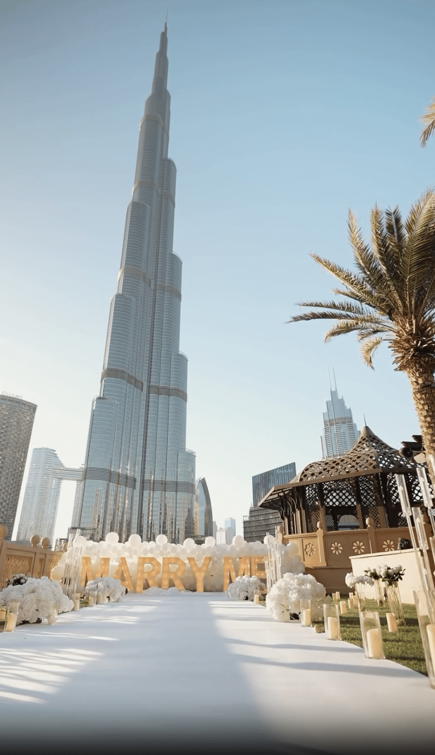 Noor Stars proposal location: Noor Stars admits that Burj Khalifa ...