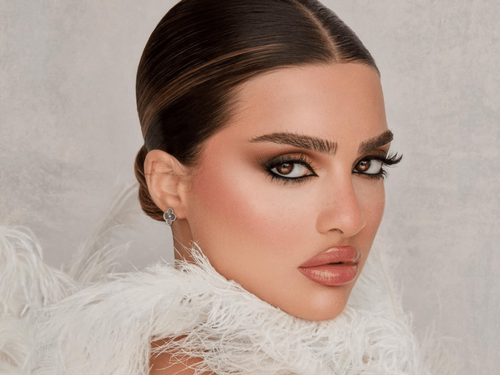 Who is Rama Fakhro? Meet the Lebanese girlie whose lip combos have gone ...